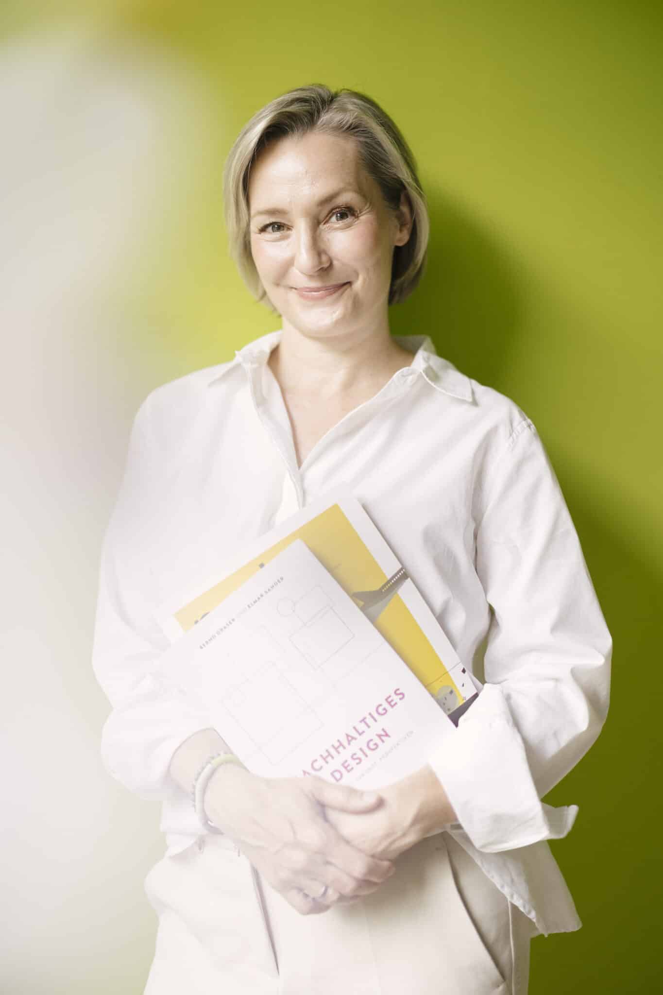 Janine Steeger | ecosign